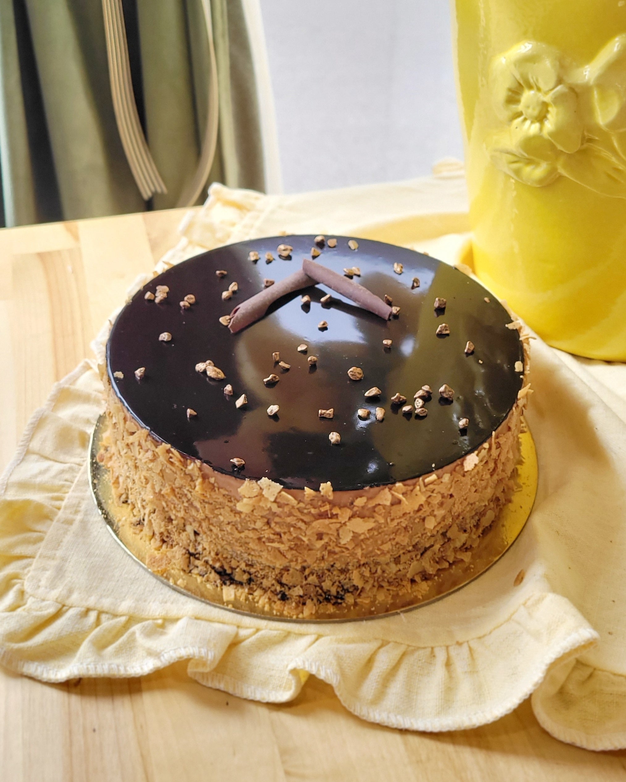 Le Royal cake - Large | LA BASTILLE BAKERY