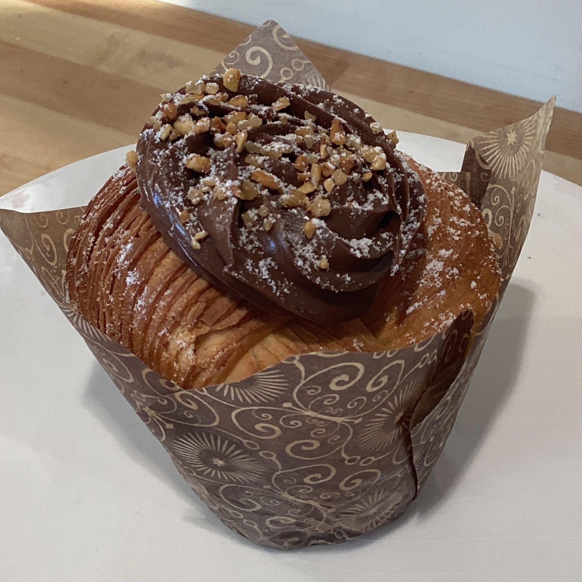 Vanilla & Nutella Cruffin | LA BASTILLE BAKERY